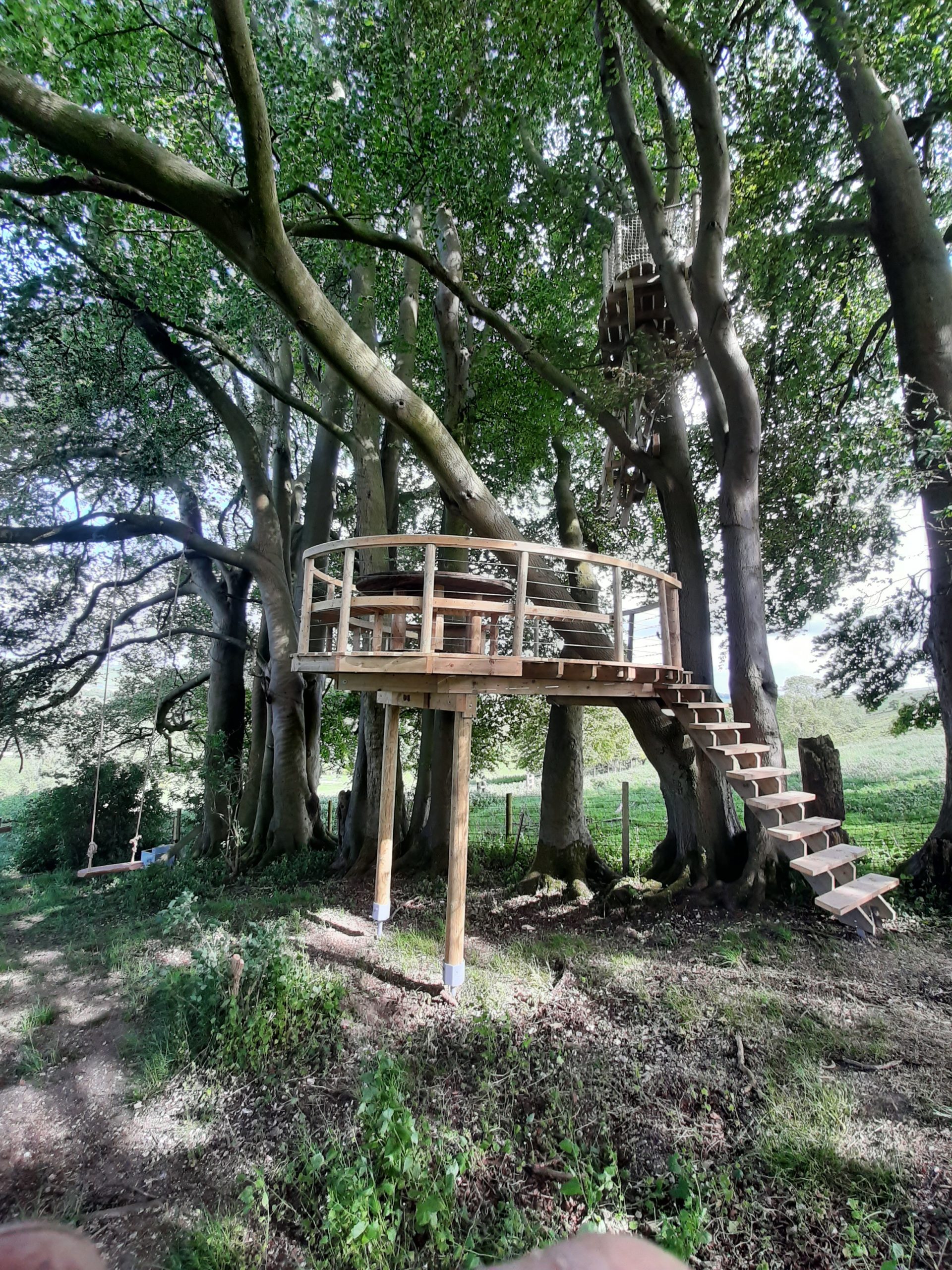 Treetop Dining with Crow’s Nest | The Wooden Treehouse Company