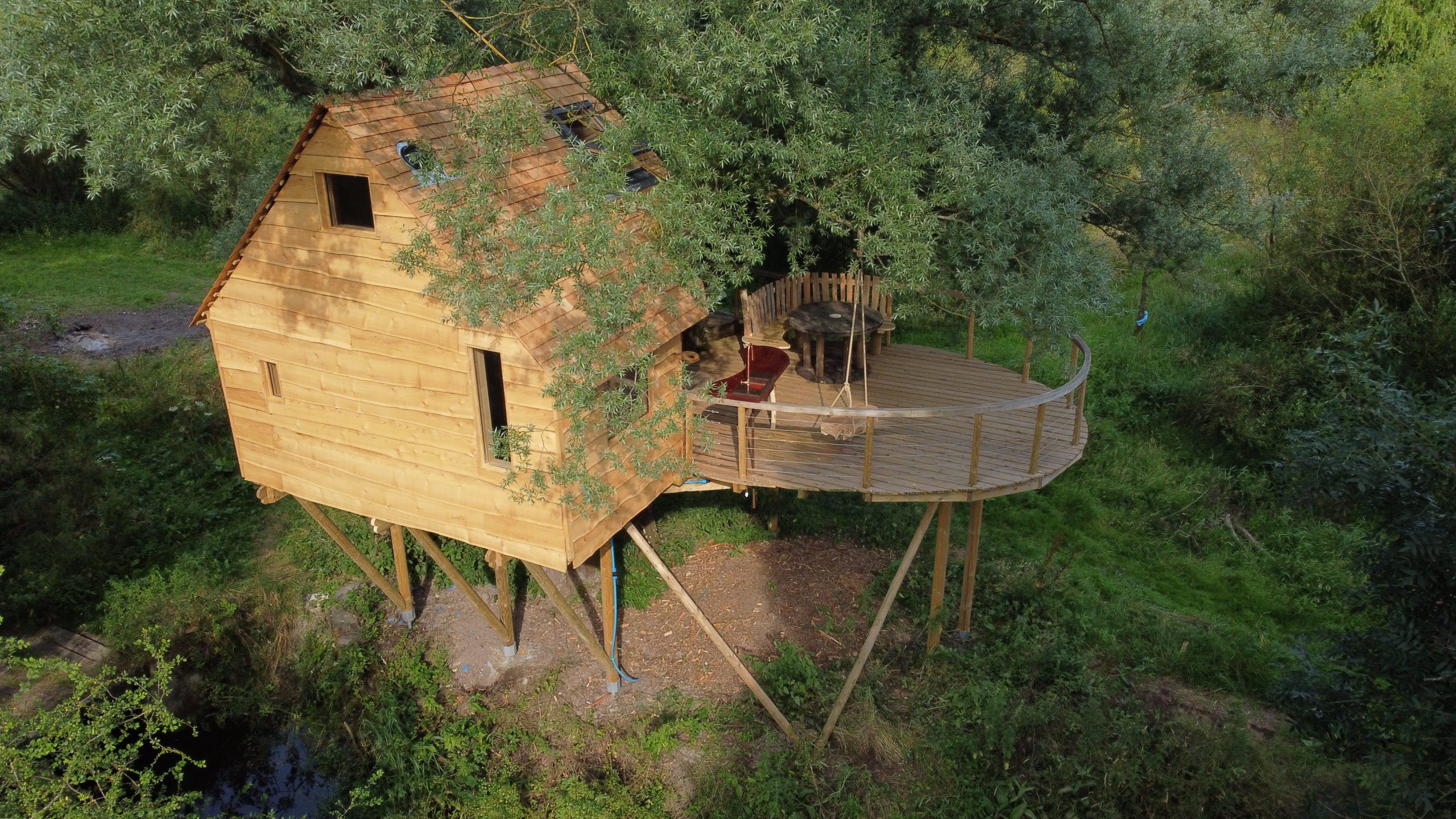 Family Riverside Treehouse | The Wooden Treehouse Company